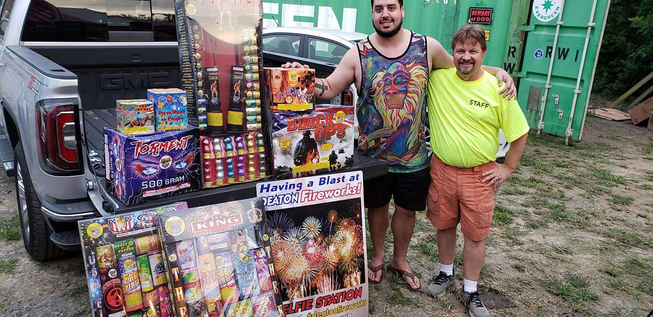 Gallery | Deaton Fireworks